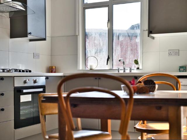 3 bedroom flat to rent