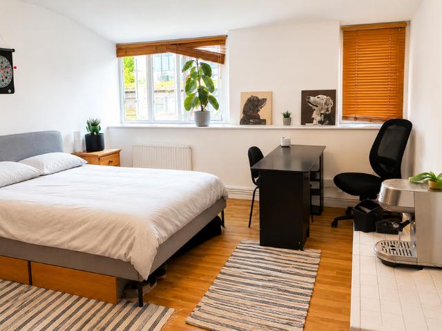 3 bedroom flat to rent