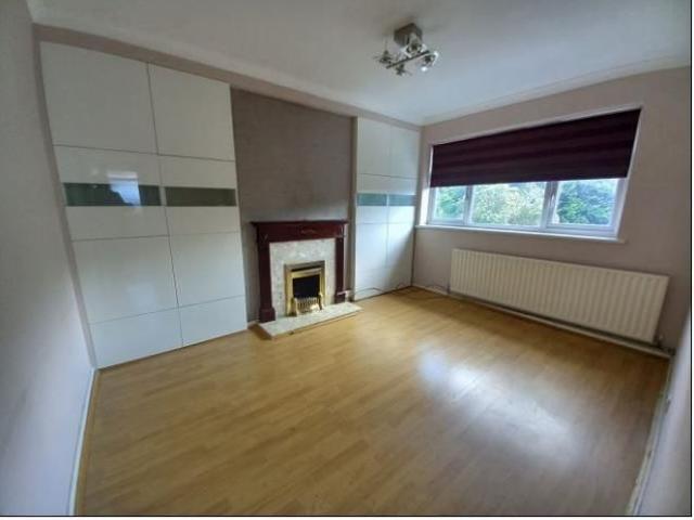 3 bedroom flat to rent