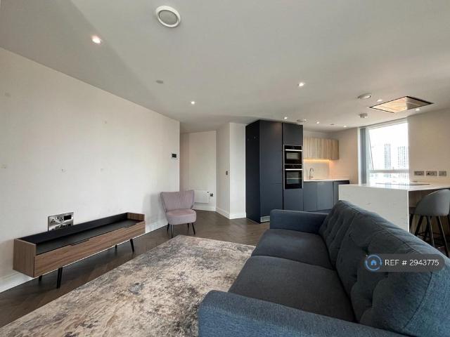 3 bedroom flat to rent