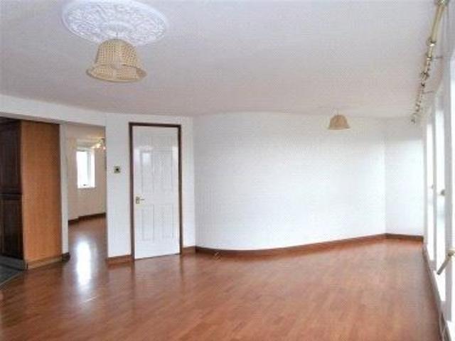 3 bedroom flat to rent