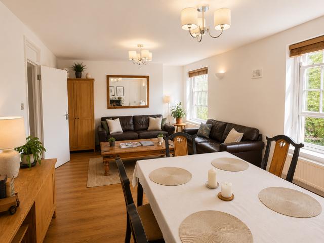 3 bedroom flat to rent