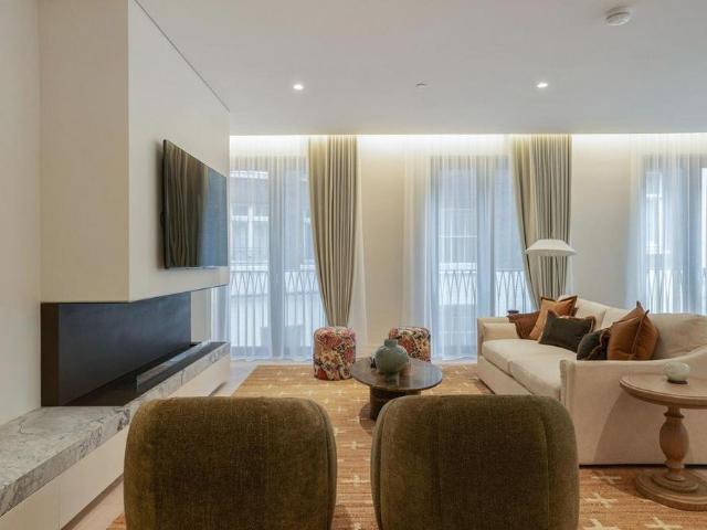 3 bedroom flat to rent