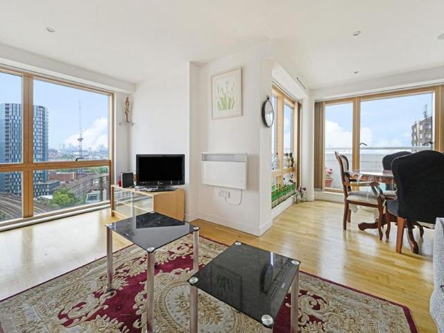 3 bedroom flat to rent