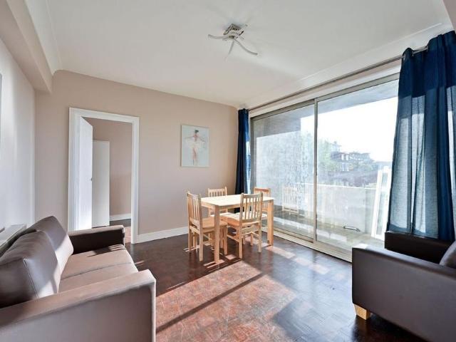 3 bedroom flat to rent