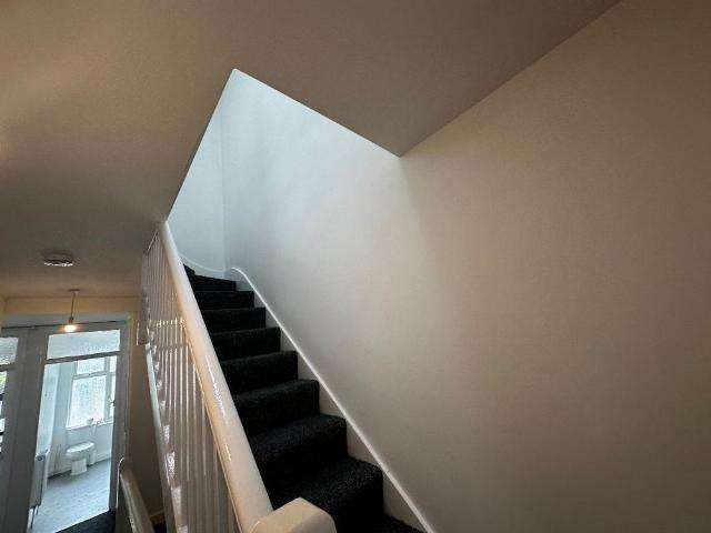 3 bedroom flat to rent