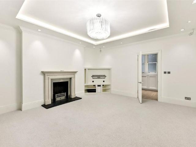 3 bedroom flat to rent