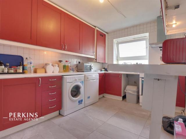 3 bedroom flat to rent