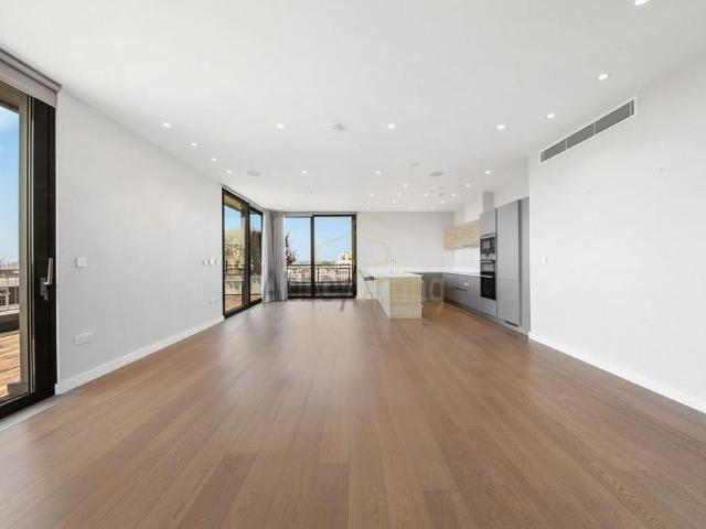 3 bedroom flat to rent