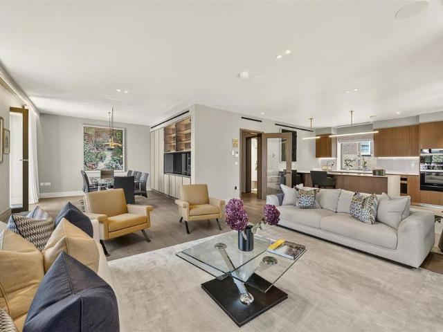 3 bedroom flat to rent