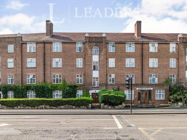 3 bedroom flat to rent