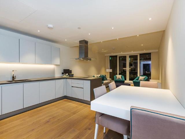 3 bedroom flat to rent