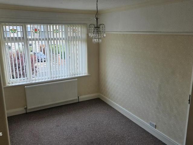 3 bedroom flat to rent