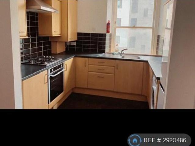 3 bedroom flat to rent