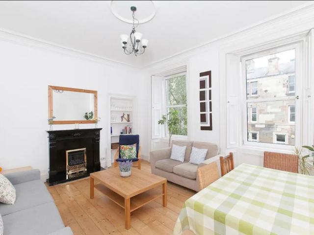3 bedroom flat to rent