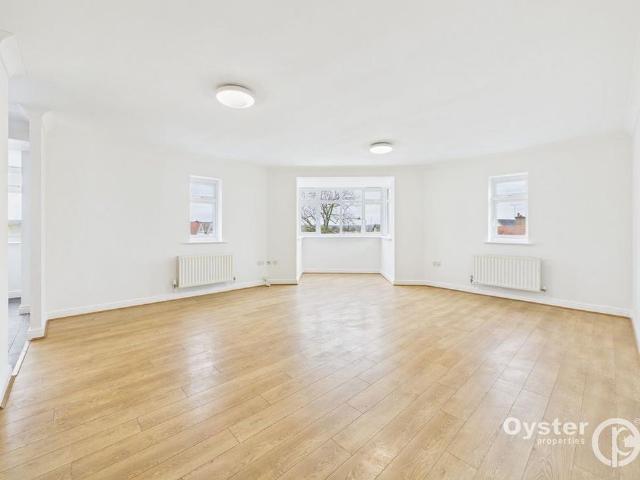 3 bedroom flat to rent