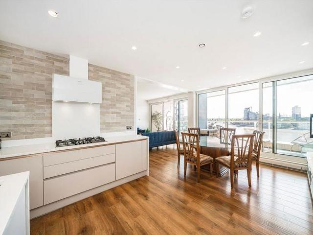3 bedroom flat to rent