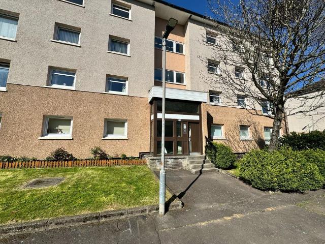 3 bedroom flat to rent