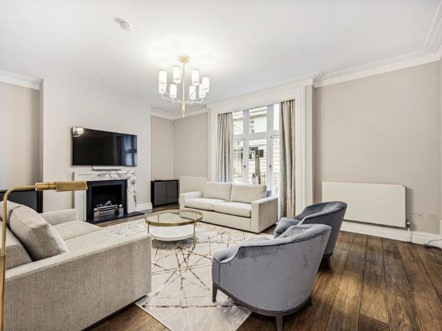 3 bedroom flat to rent
