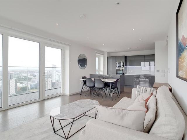 3 bedroom flat to rent