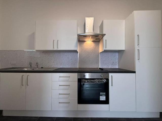 3 bedroom flat to rent