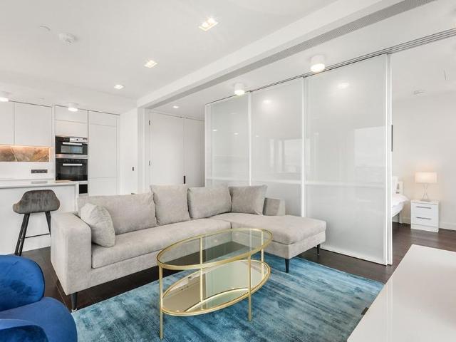 3 bedroom flat to rent