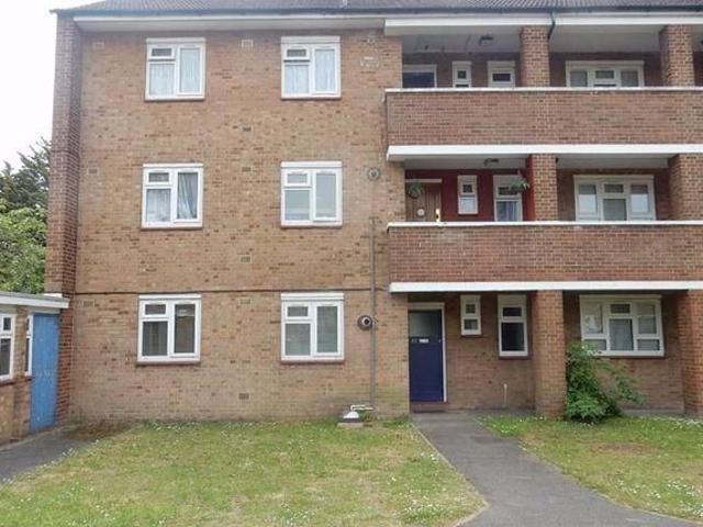 3 bedroom flat to rent