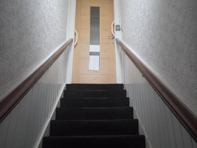 3 bedroom flat to rent