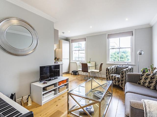3 bedroom flat to rent