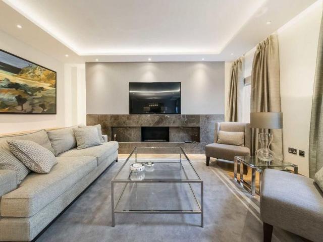 3 bedroom flat to rent