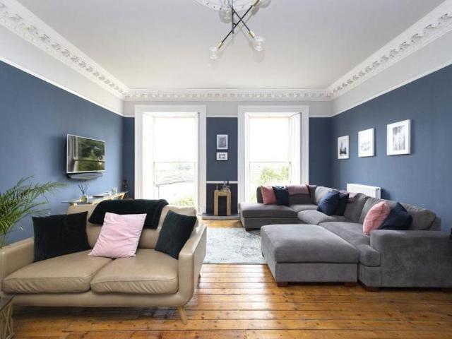 3 bedroom flat to rent