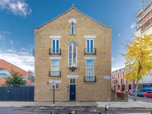 3 bedroom flat to rent