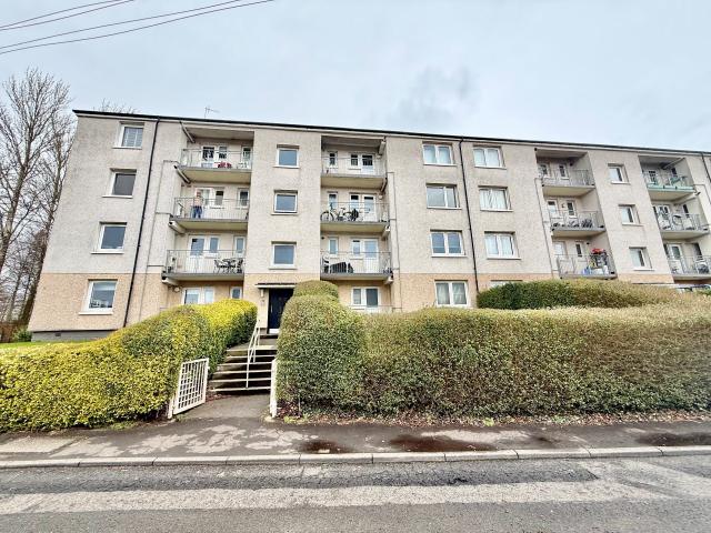 3 bedroom flat to rent