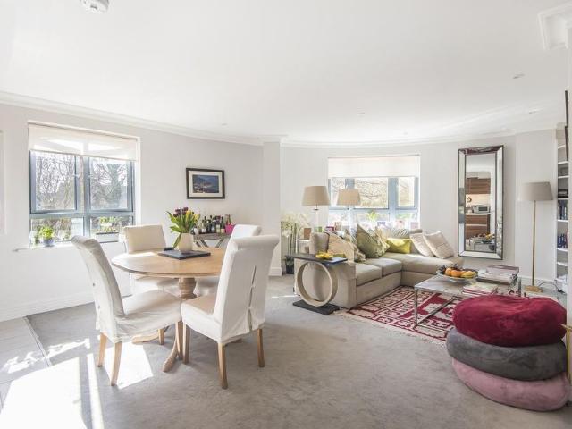 3 bedroom flat to rent