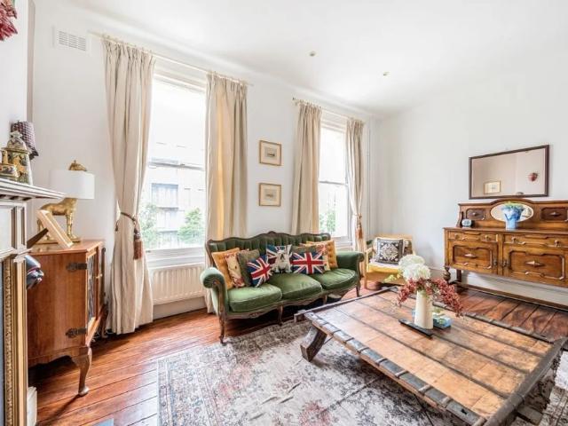 3 bedroom flat to rent