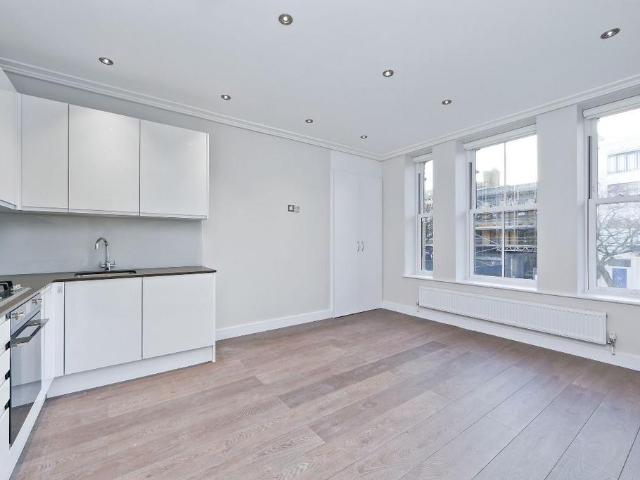 3 bedroom flat to rent