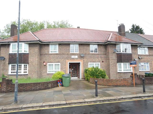 3 bedroom flat to rent