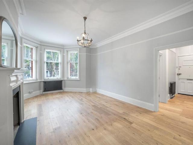 3 bedroom flat to rent