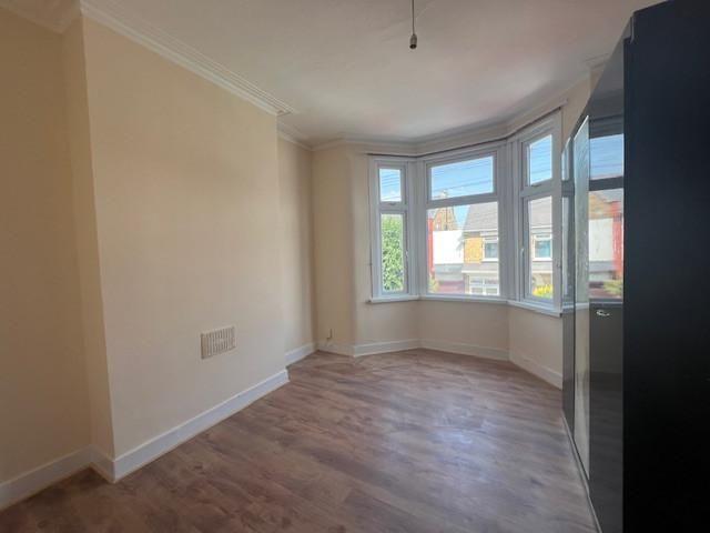 3 bedroom flat to rent