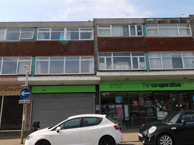 3 bedroom flat to rent