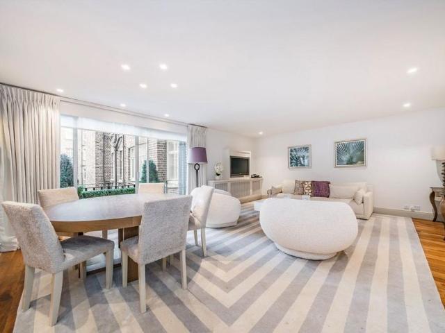 3 bedroom flat to rent