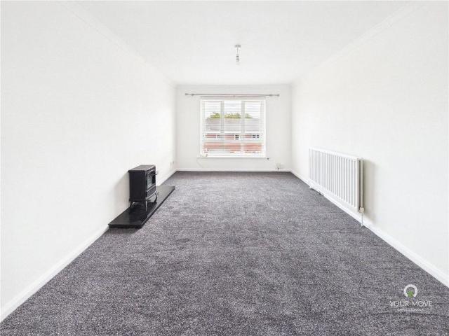 3 bedroom flat to rent