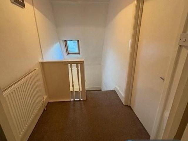 3 bedroom flat to rent