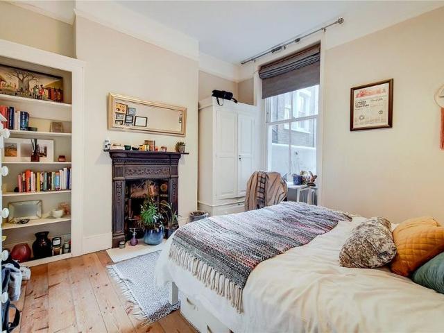 3 bedroom flat to rent