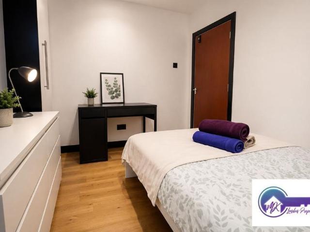 3 Bedroom Flat To Rent