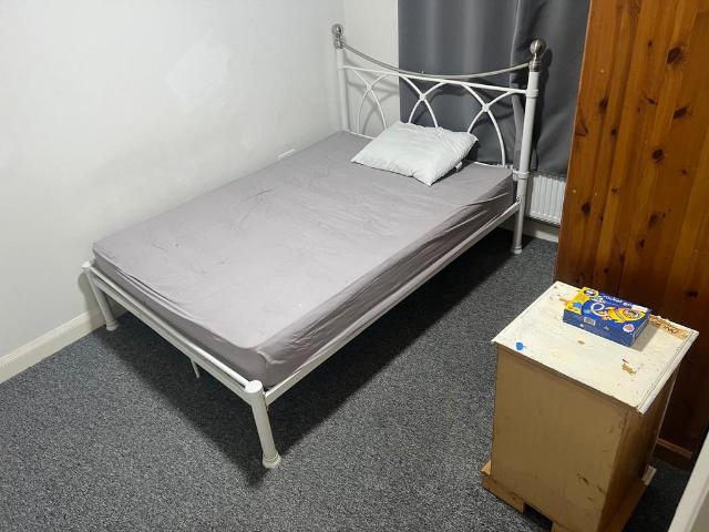 3 bedroom flat to rent