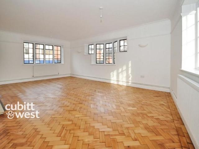 3 bedroom flat to rent