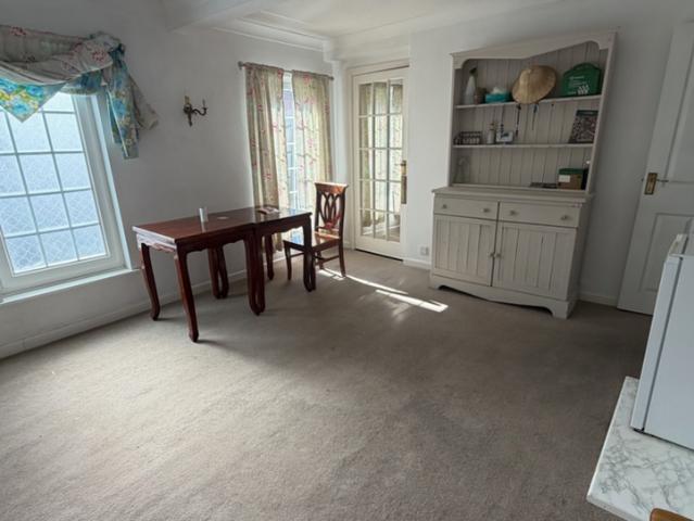 3 bedroom flat to rent