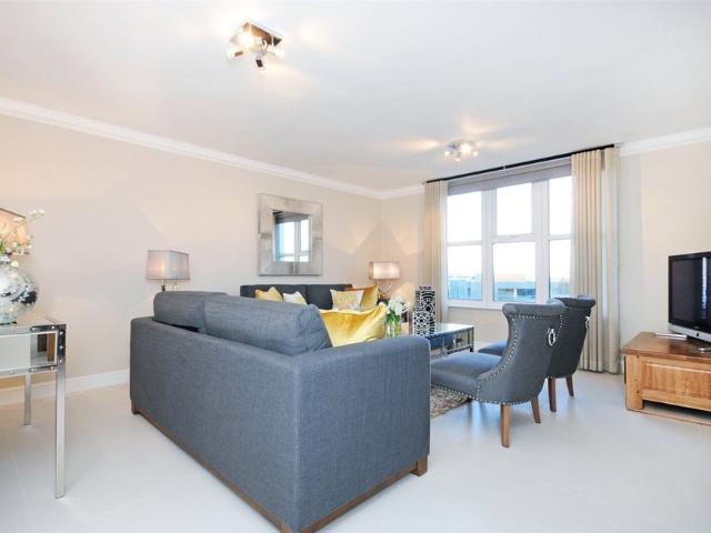 3 Bedroom Flat to Rent