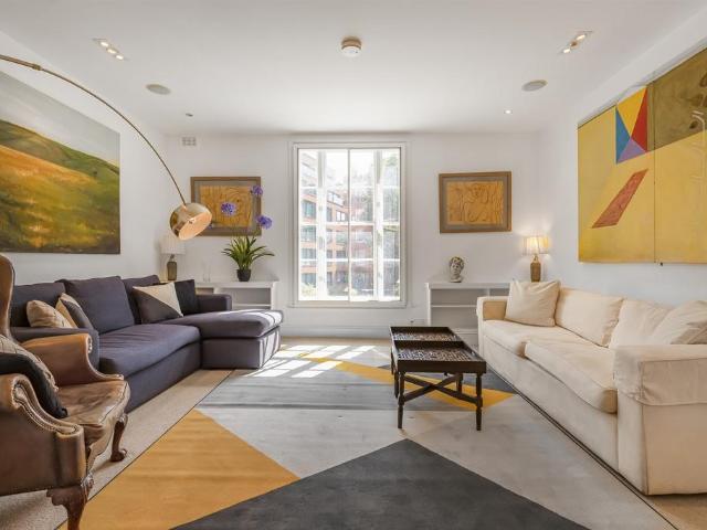 3 bedroom flat to rent